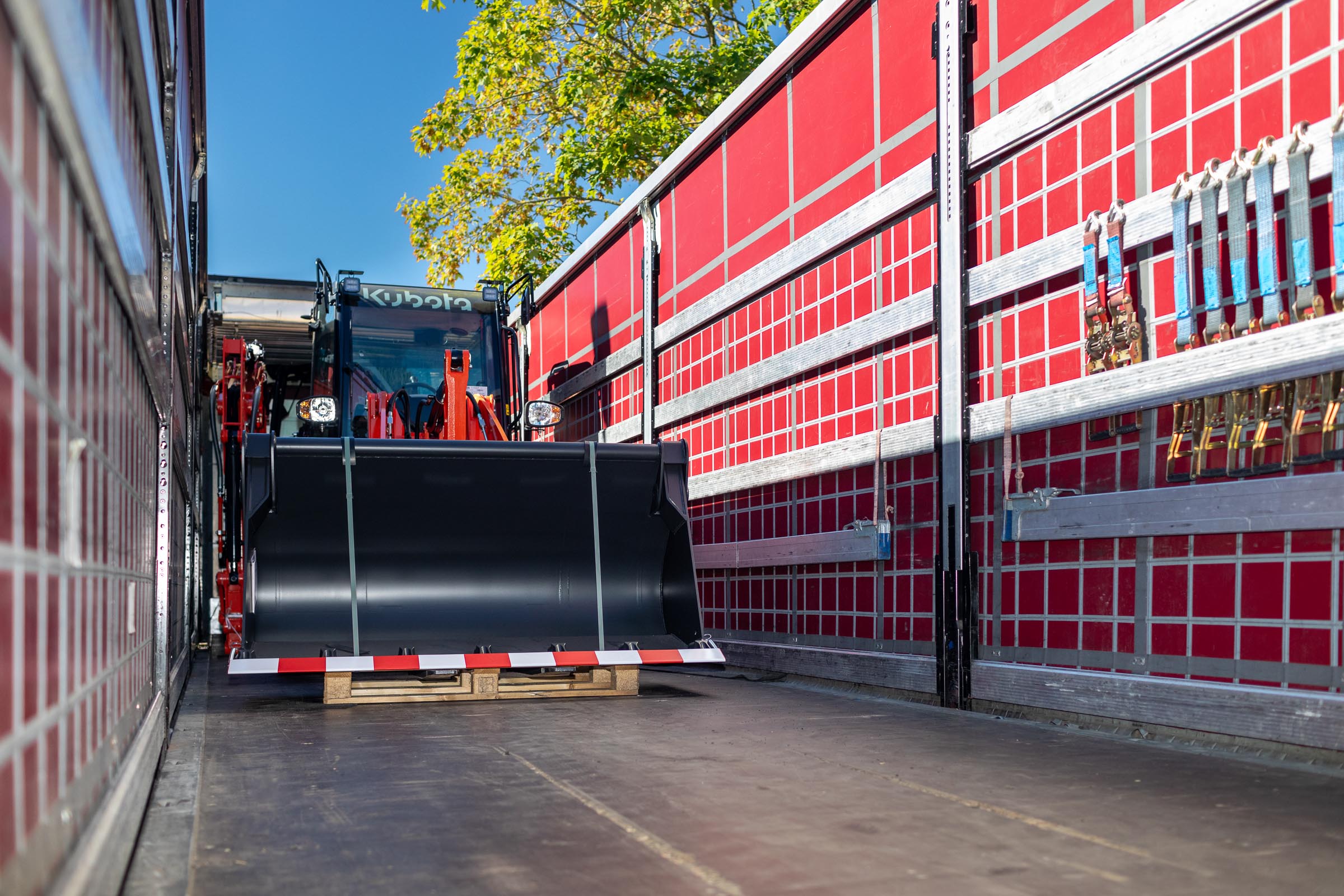 Gespecialiseerd transport - Lucas Logistics